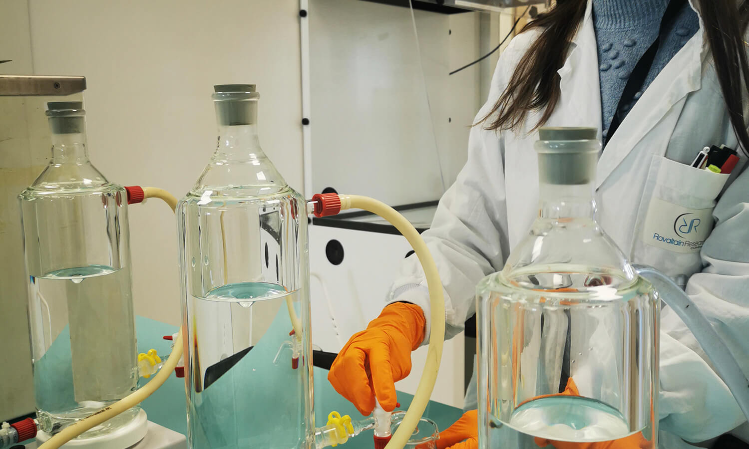 Staphyt: Chemical and physico-chemical analysis laboratory
